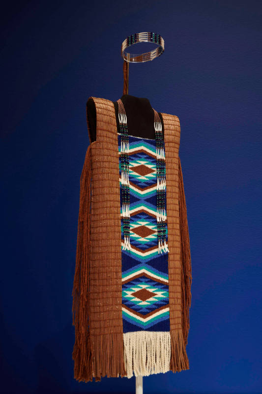 Colors of the Salish Sea: Coast Salish Hybrid Headdress – Works – eMuseum